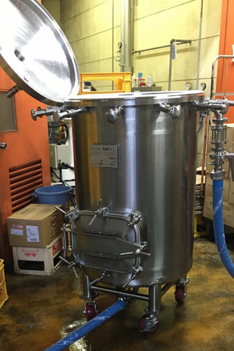 Tanks | Total support of brewing companies. BET Co., Ltd.